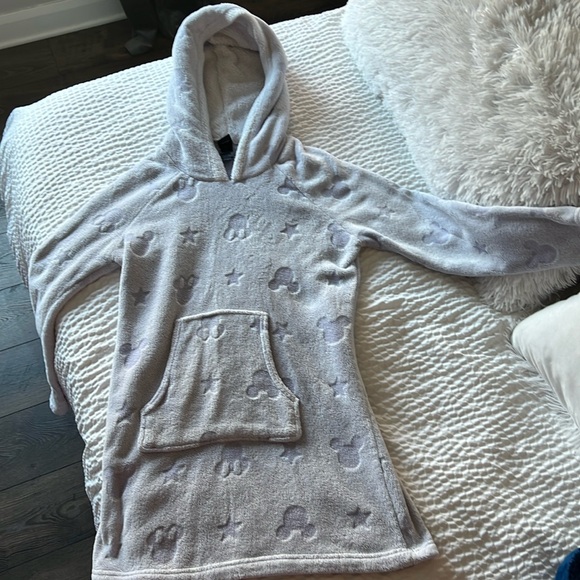 Disney | Accessories | Light Blue Disney Robe Pullover W Hood | Poshmark